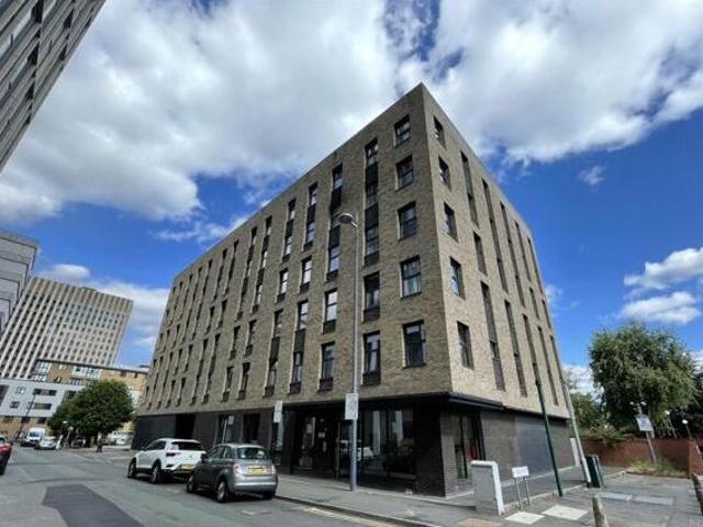 2 Bedroom Apartment For Rent In 98 Tenannt Street, Birmingham