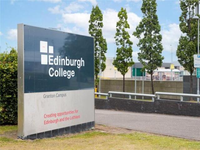 2 bedroom apartment for sale in Muirhouse Place East, Edinburgh, Midlothian, EH4