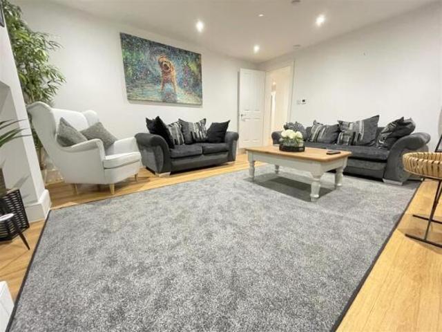 2 bedroom apartment for sale in Museum Street, Ipswich, IP1