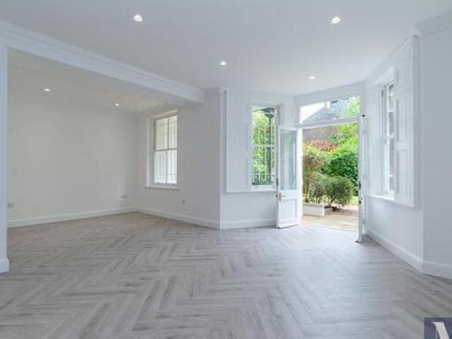 2 Bedroom Apartment For Sale In Maida Vale