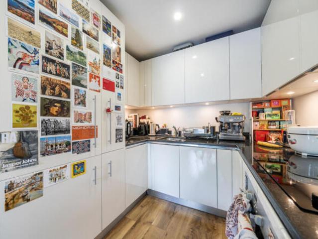 2 bedroom apartment for sale in Major Draper Street, London, SE18
