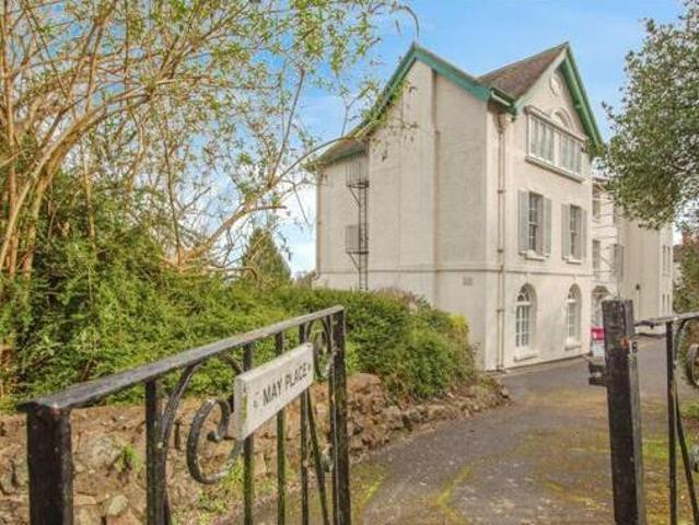 2 Bedroom Apartment For Sale In Malvern, Worcestershire