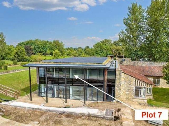 2 Bedroom Apartment For Sale In Manor Farm