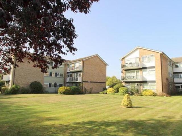 2 Bedroom Apartment For Sale In Manor Road