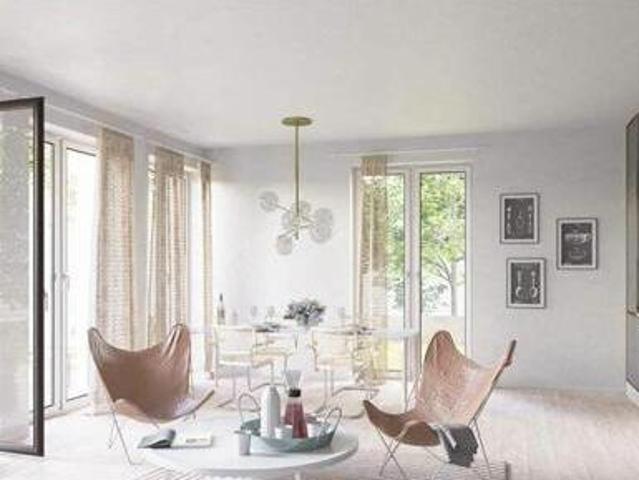 2 Bedroom Apartment For Sale In Manchester