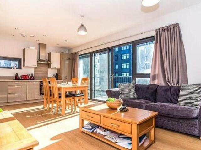 2 Bedroom Apartment For Sale In Manchester