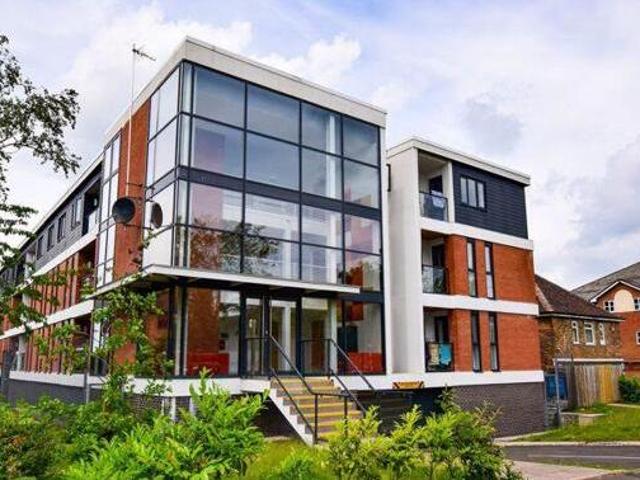 2 Bedroom Apartment For Sale In Manchester