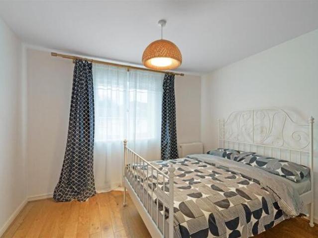 2 bedroom apartment for sale in Manchester Court, Custom House, E16