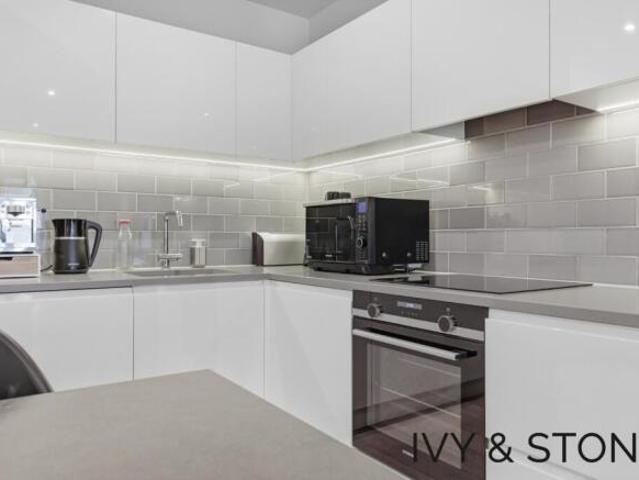 2 bedroom apartment for sale in Marco Polo Tower, Royal Wharf, E16