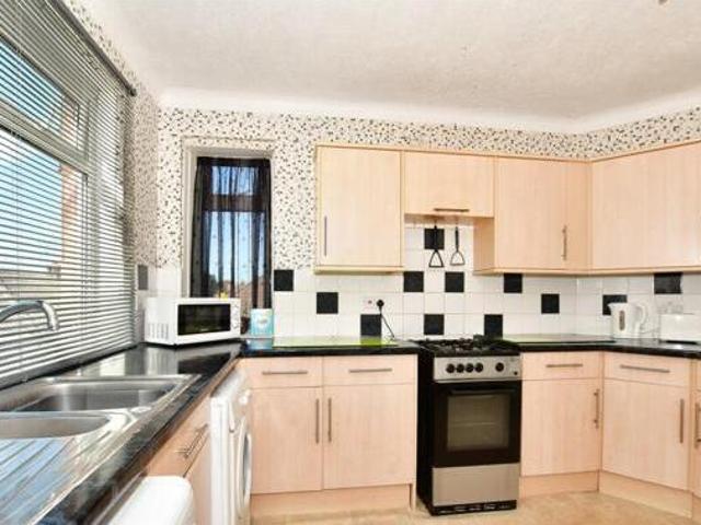 2 Bedroom Apartment For Sale In Margate