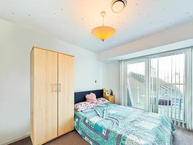 2 Bedroom Apartment For Sale In Maritime House Greens End