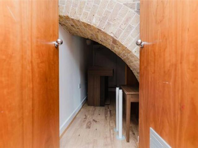 2 bedroom apartment for sale in Marlborough Road, Woolwich, SE18