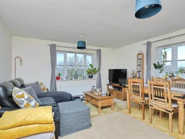 2 bedroom apartment for sale in Mawkin Close, Norwich, NR5