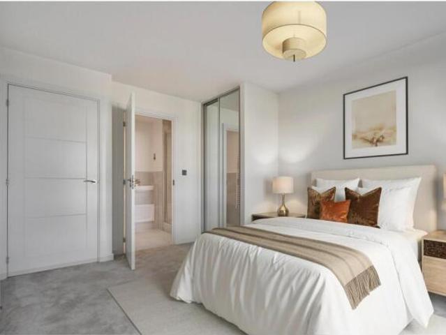 2 bedroom apartment for sale in Meadowview Road, Raynes Park, SW20 9BD, SW20