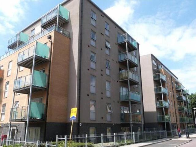 2 Bedroom Apartment For Sale In Merchant Street, London