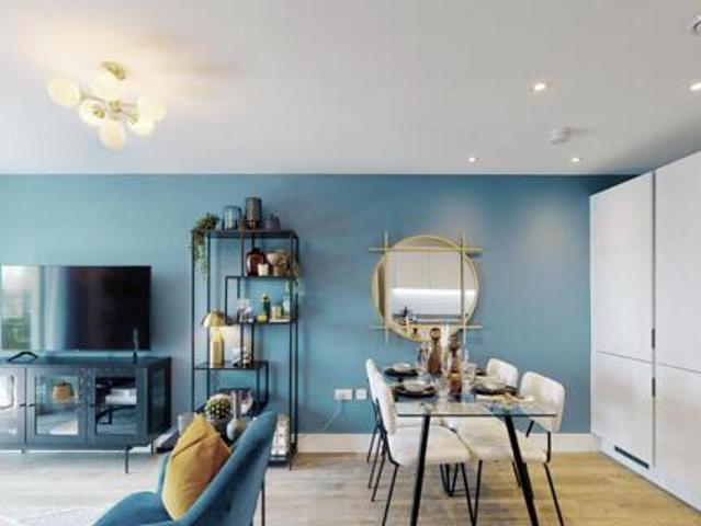 2 Bedroom Apartment For Sale In Meridian Way