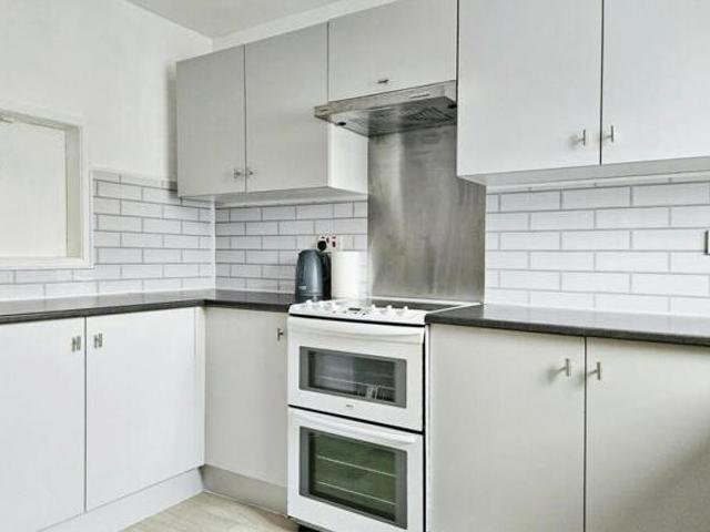2 Bedroom Apartment For Sale In Mevagissey