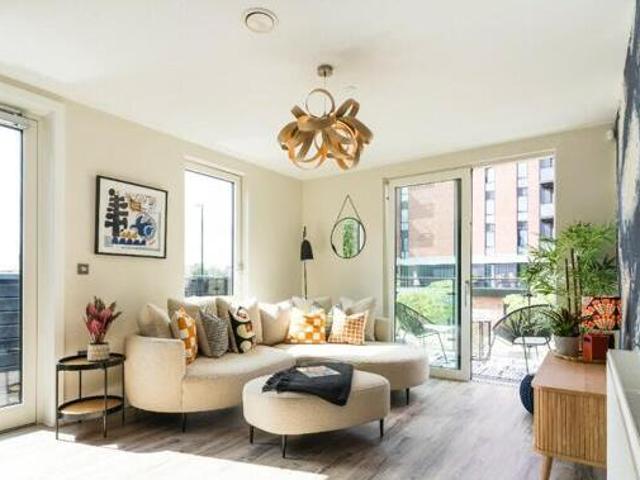 2 Bedroom Apartment For Sale In Middlewood Locks