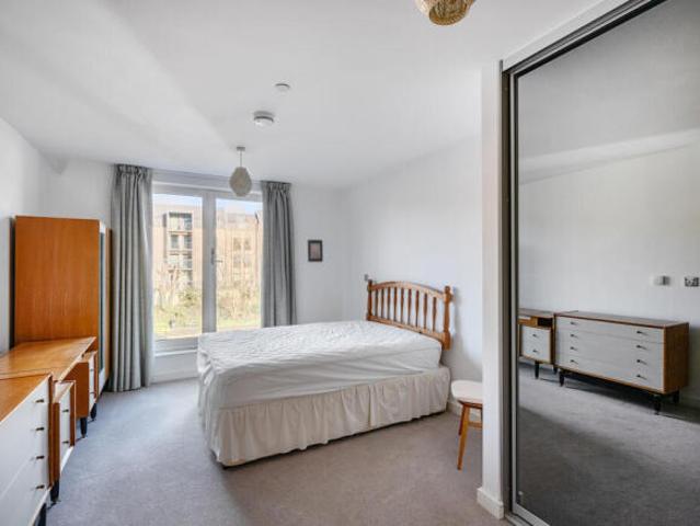 2 bedroom apartment for sale in Midland Road, Bath, Somerset, BA2