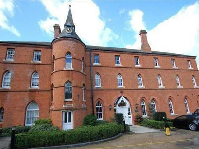 2 Bedroom Apartment For Sale In Mill Hill, London