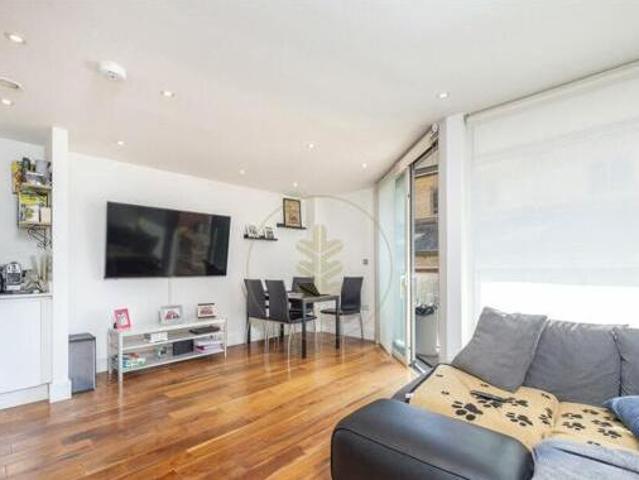 2 Bedroom Apartment For Sale In Mill Hill, London