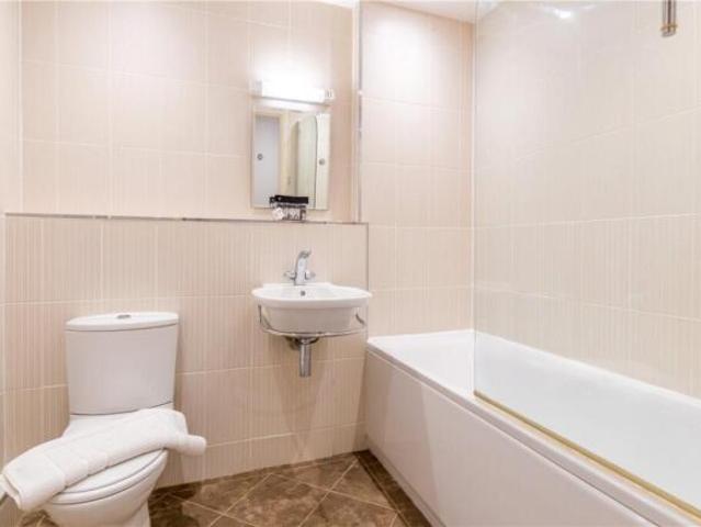 2 bedroom apartment for sale in Mill Mount, York, North Yorkshire, YO24