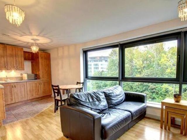 2 Bedroom Apartment For Sale In Mill Road, Gateshead