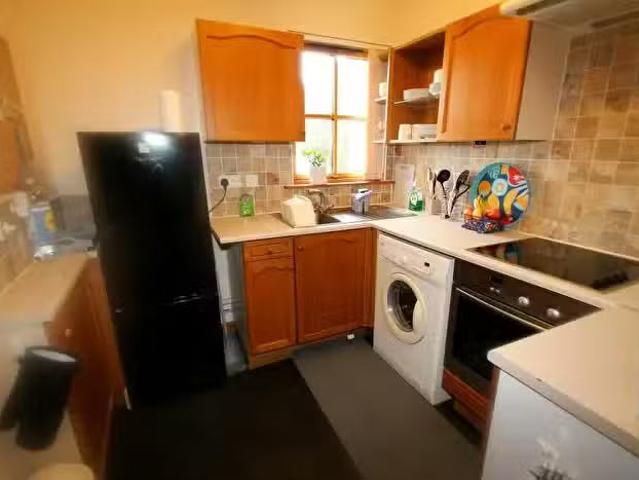 2 Bedroom Apartment For Sale In Miller Street, Inverness, IV2