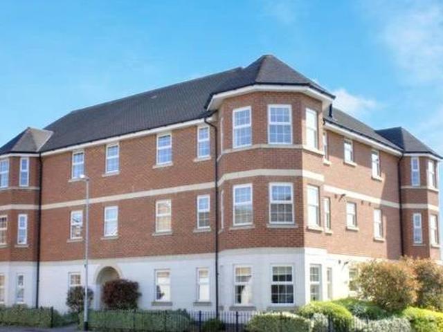 2 bedroom apartment for sale in Millias Close Brough HU15
