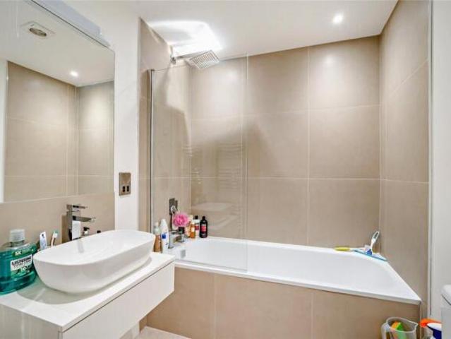 2 bedroom apartment for sale in Milsom Place, Bath, Somerset, BA1