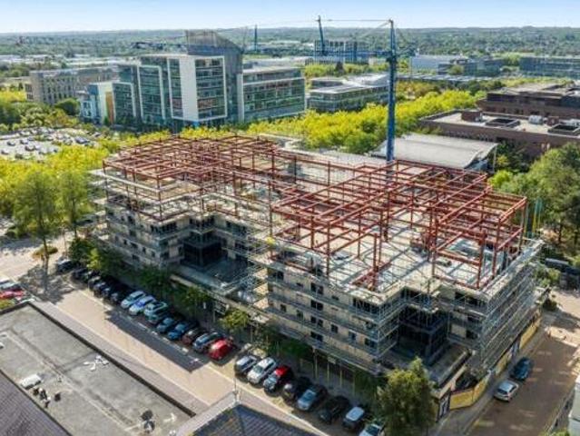 2 Bedroom Apartment For Sale In Milton Keynes