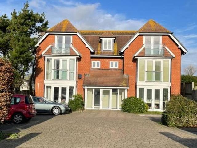2 bedroom apartment for sale in Moments From Beach Bowleaze Coveway DT3