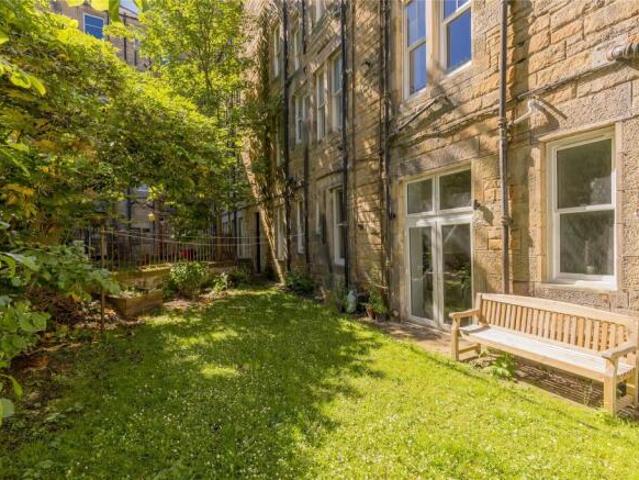 2 bedroom apartment for sale in Montpelier Park, Bruntsfield, Edinburgh, EH10