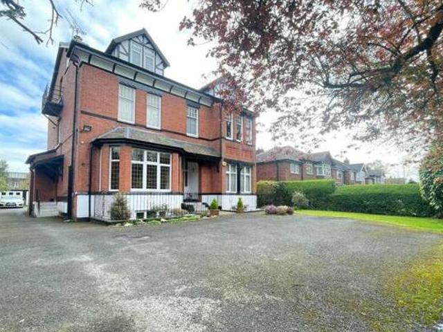 2 Bedroom Apartment For Sale In Moss Lane
