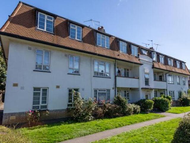 2 Bedroom Apartment For Sale In Morden
