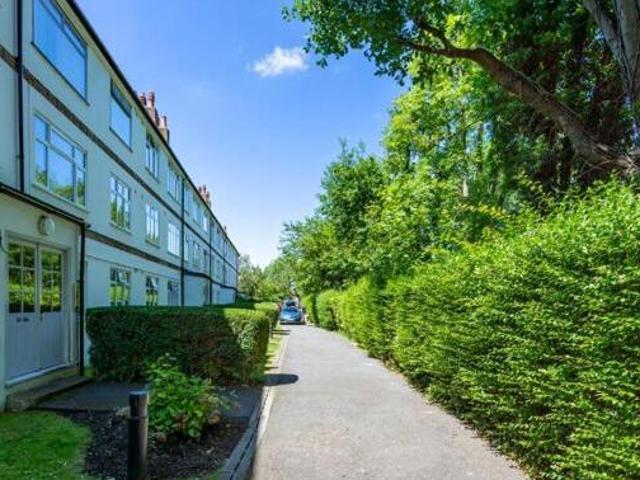 2 Bedroom Apartment For Sale In Morden