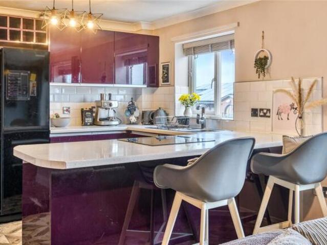 2 bedroom apartment for sale in Mount Heights, Nottingham, NG7
