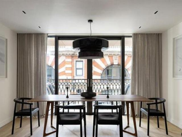 2 Bedroom Apartment For Sale In Moxon Street, London