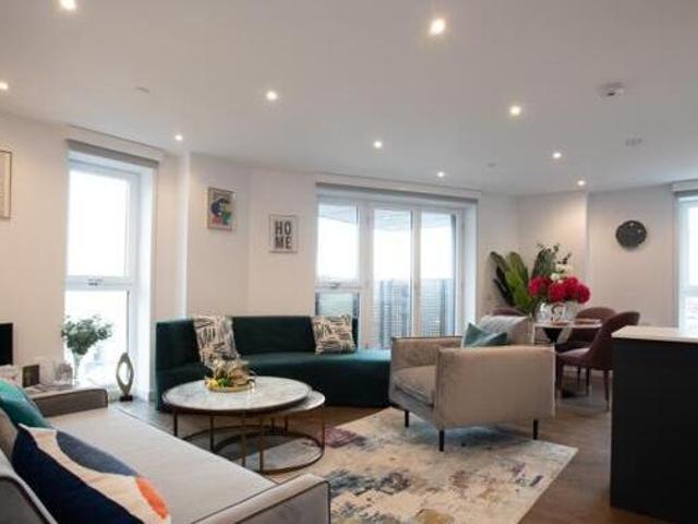 2 Bedroom Apartment For Sale In New Bailey Salford