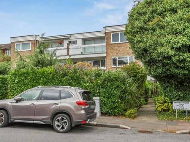 2 Bedroom Apartment For Sale In New Barnet