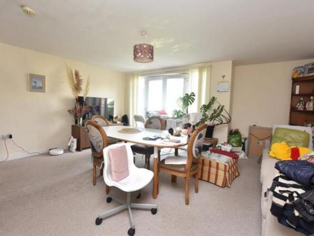 2 bedroom apartment for sale in New North Road, Exeter, Devon, EX4
