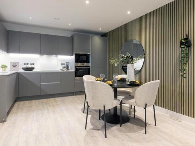 2 bedroom apartment for sale in Newmarket Road, Cambridge, CB5