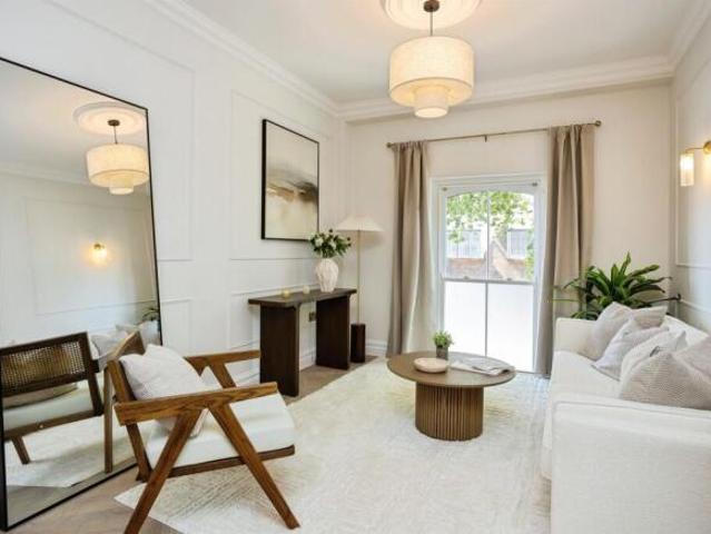 2 bedroom apartment for sale in Newton Road, Tunbridge Wells, TN1