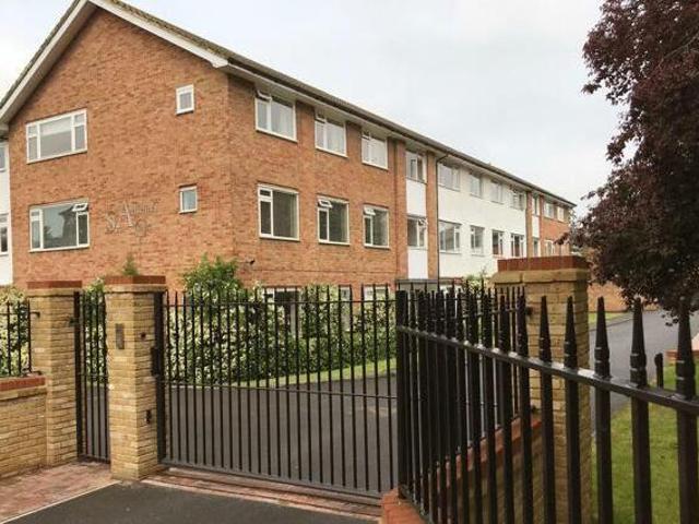 2 Bedroom Apartment For Sale In Nightingale Lane
