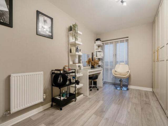 2 bedroom apartment for sale in Nightingale Way, Reading, RG30