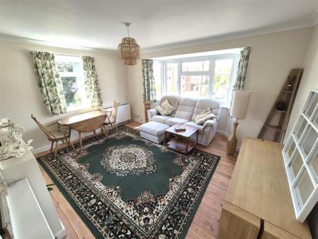 2 bedroom apartment for sale in North Road, Parkstone, Poole, BH14