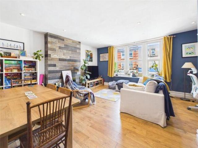2 bedroom apartment for sale in North Street, Bristol, BS3