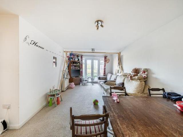 2 bedroom apartment for sale in North Way, Headington, Oxford, OX3