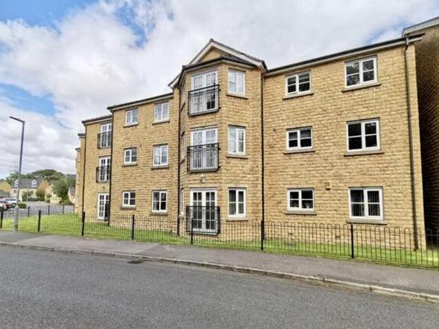 2 Bedroom Apartment For Sale In Northowram