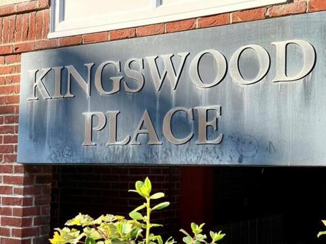 2 Bedroom Apartment For Sale In Norwich Avenue West, Bournemouth